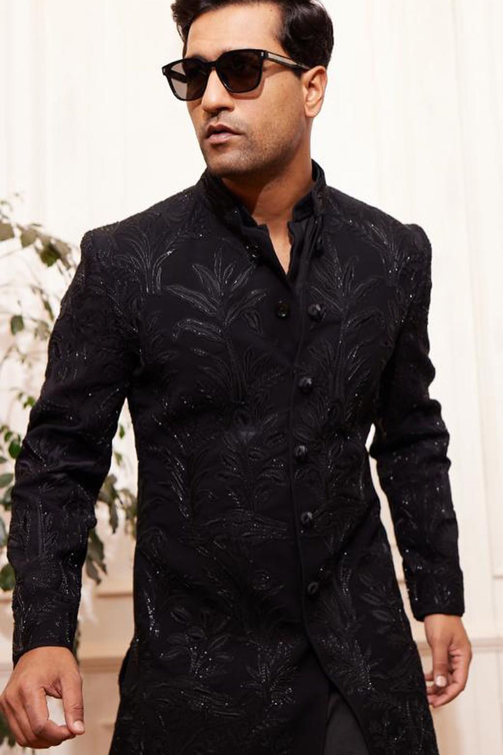 Black Embroidered Men's Jacket Style Silk Sherwani MSTV04259