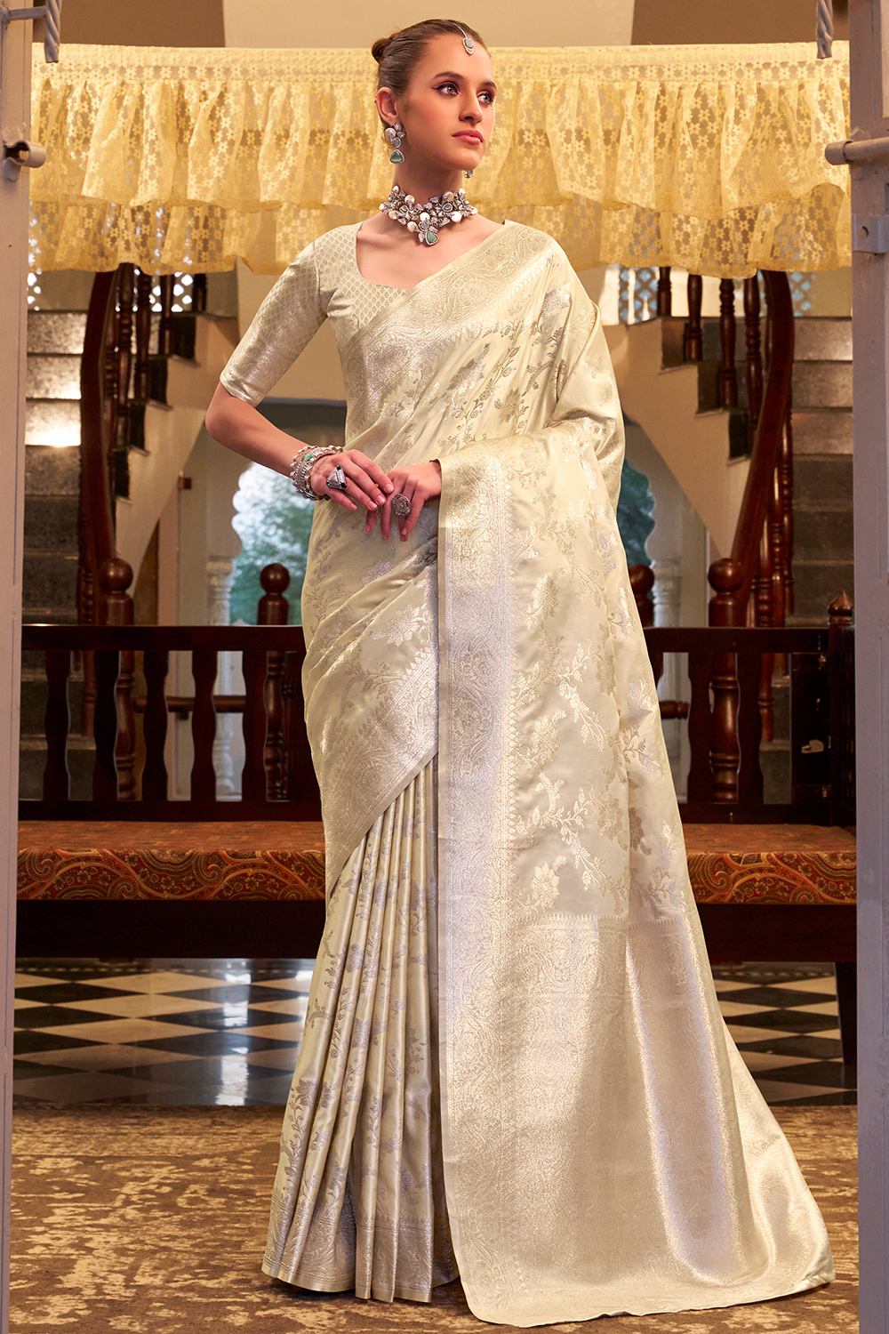 Cream Silk Blend Woven Zari Broad Border Saree SARV191111