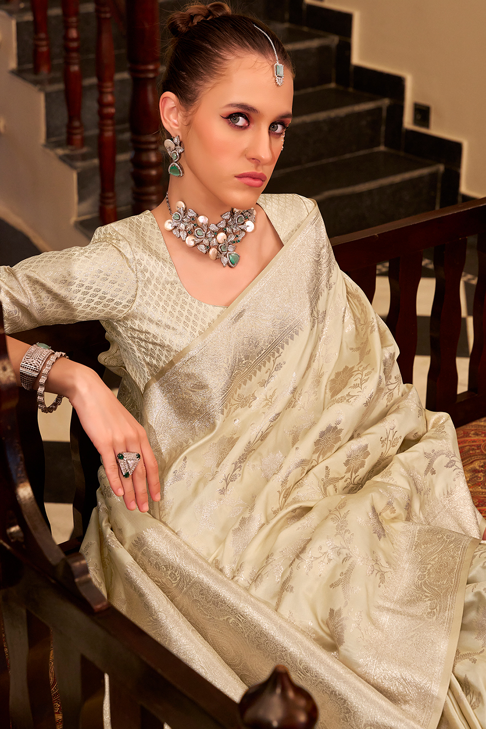 Cream Silk Blend Woven Zari Broad Border Saree SARV191111