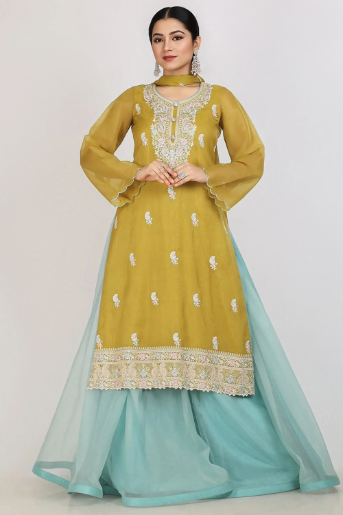 Best Collection of Islamic & Muslim Wedding Dresses & Outfits