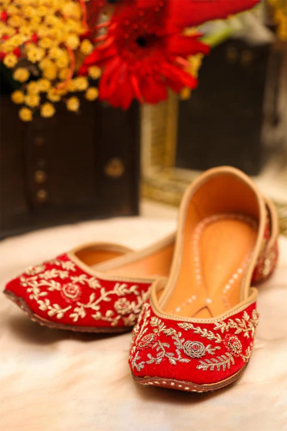 Authentic Indian Shoes for Men & Women - Jutti & Mojari UK