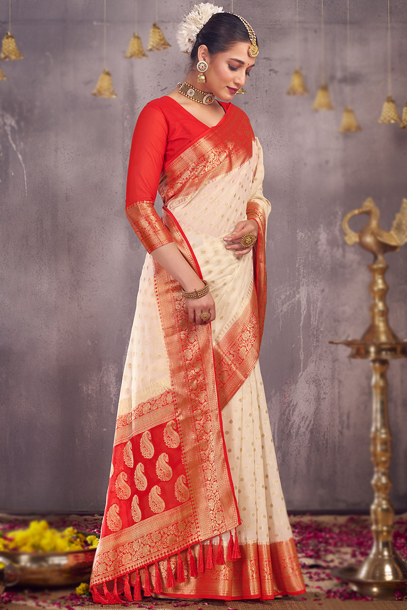 Off-White Weaved Zari Georgette Broad Border Bengali Saree SARV163513