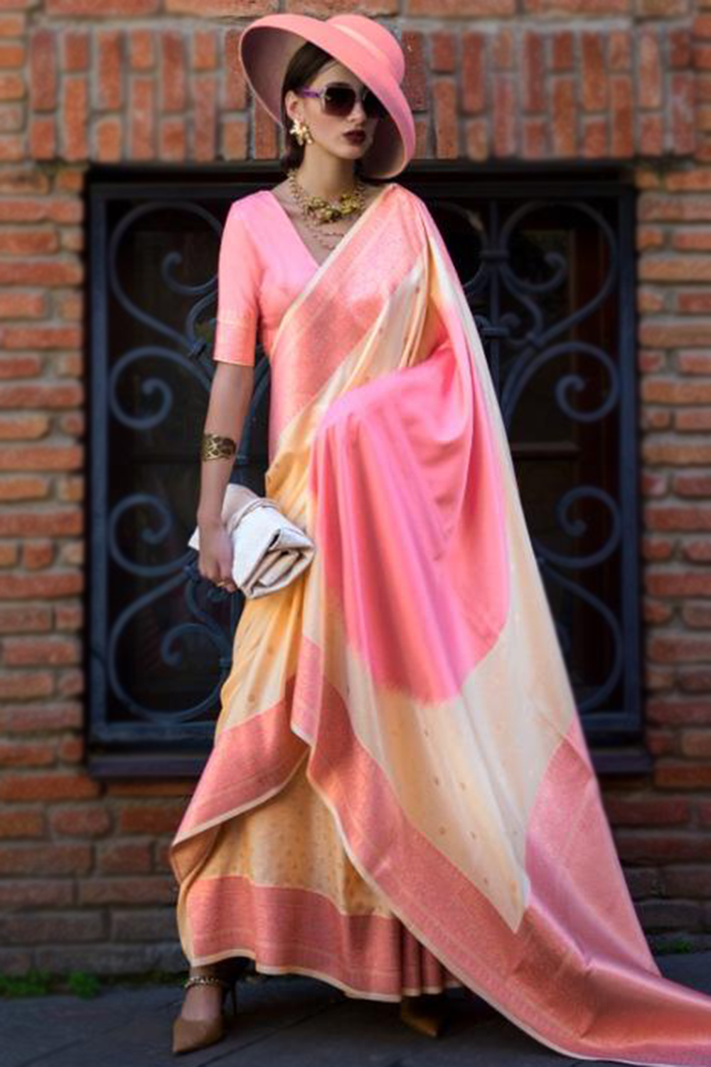 Pale Yellow Silk Weaved Light Weight Saree SARV182874