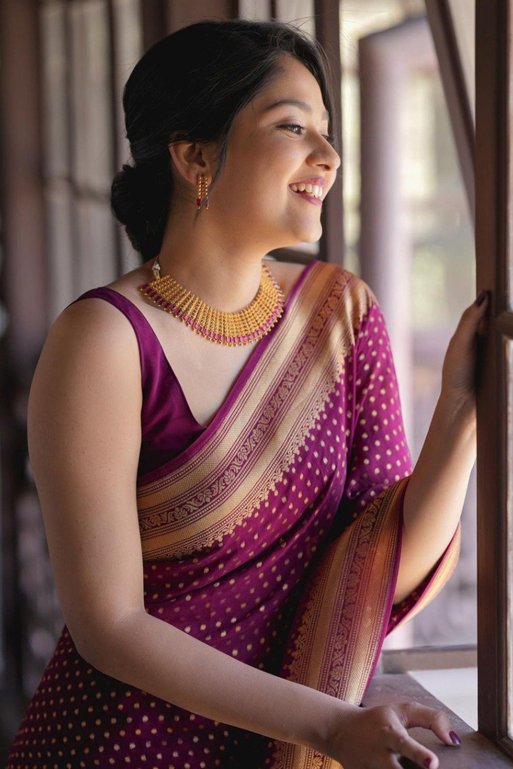 Purple Silk Woven Zari Broad Border Saree SARV189183