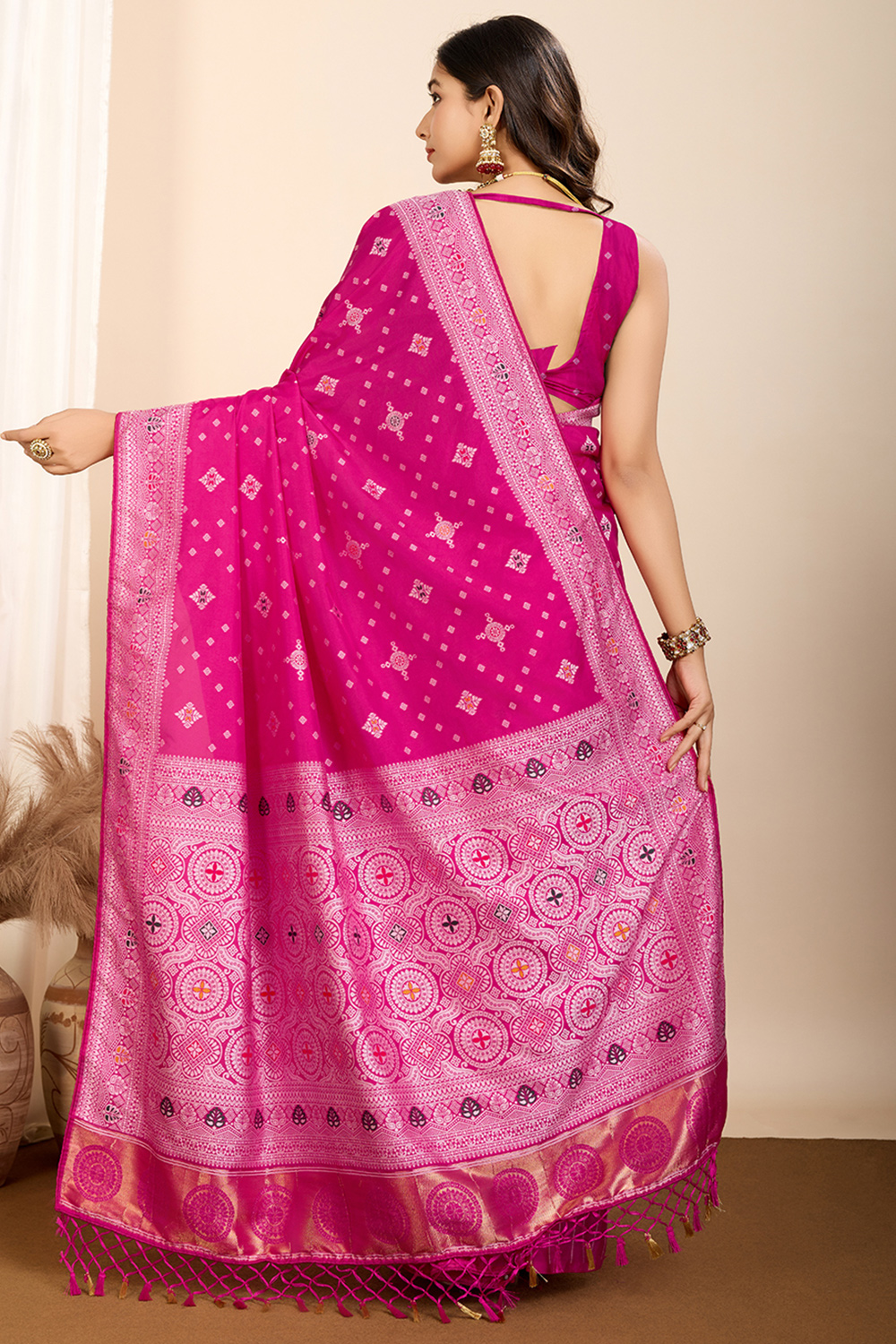 Rani Pink Weaved Thread Silk Broad Border Saree SARV190702