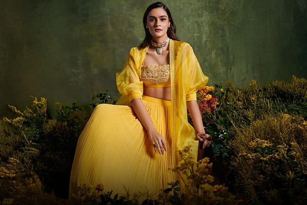 Indian Dresses | Shop Indian Clothing Online | Andaaz Fashion USA